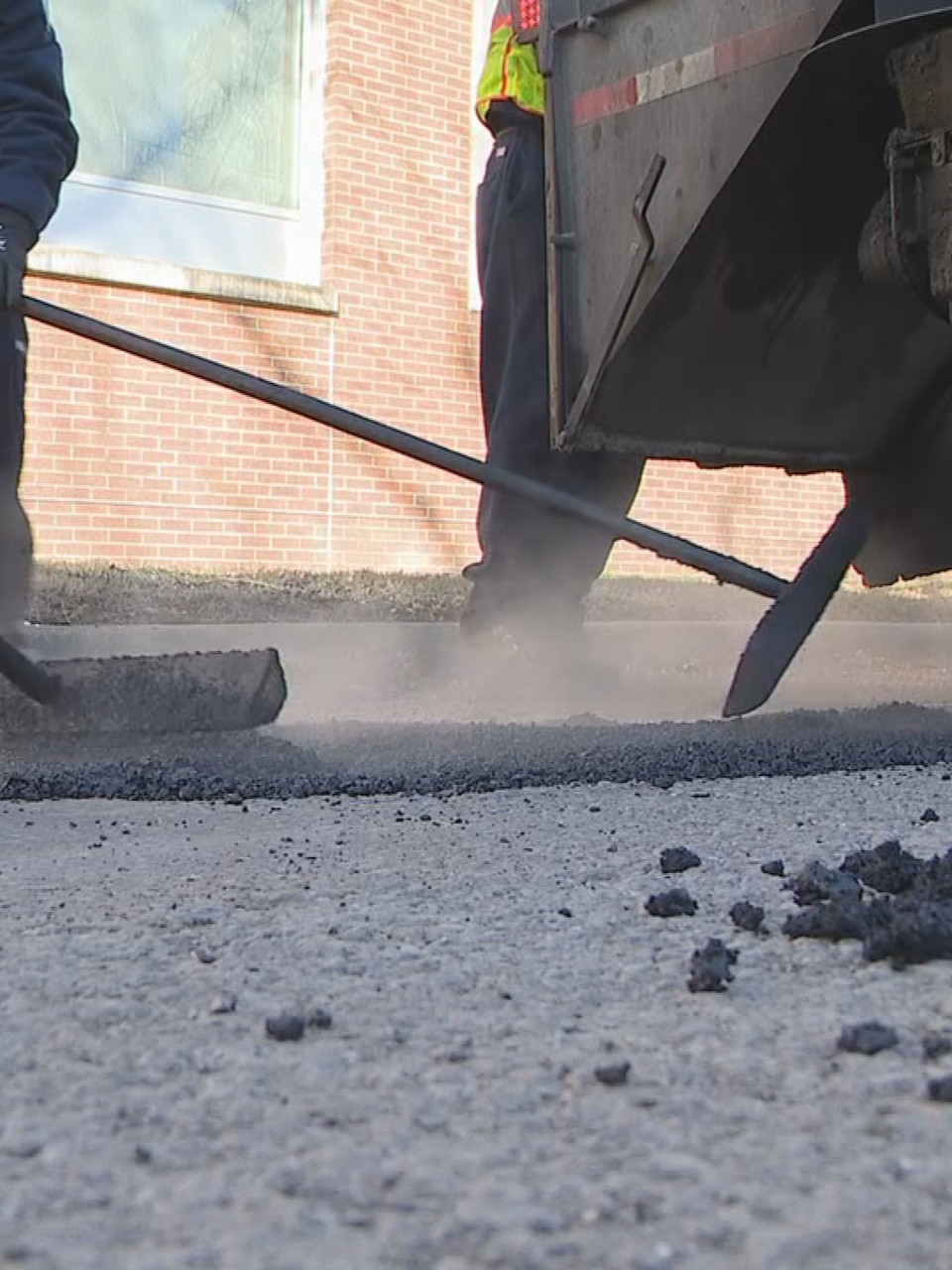 Highway and Road Paving Akron, OH | M Wells Asphalt